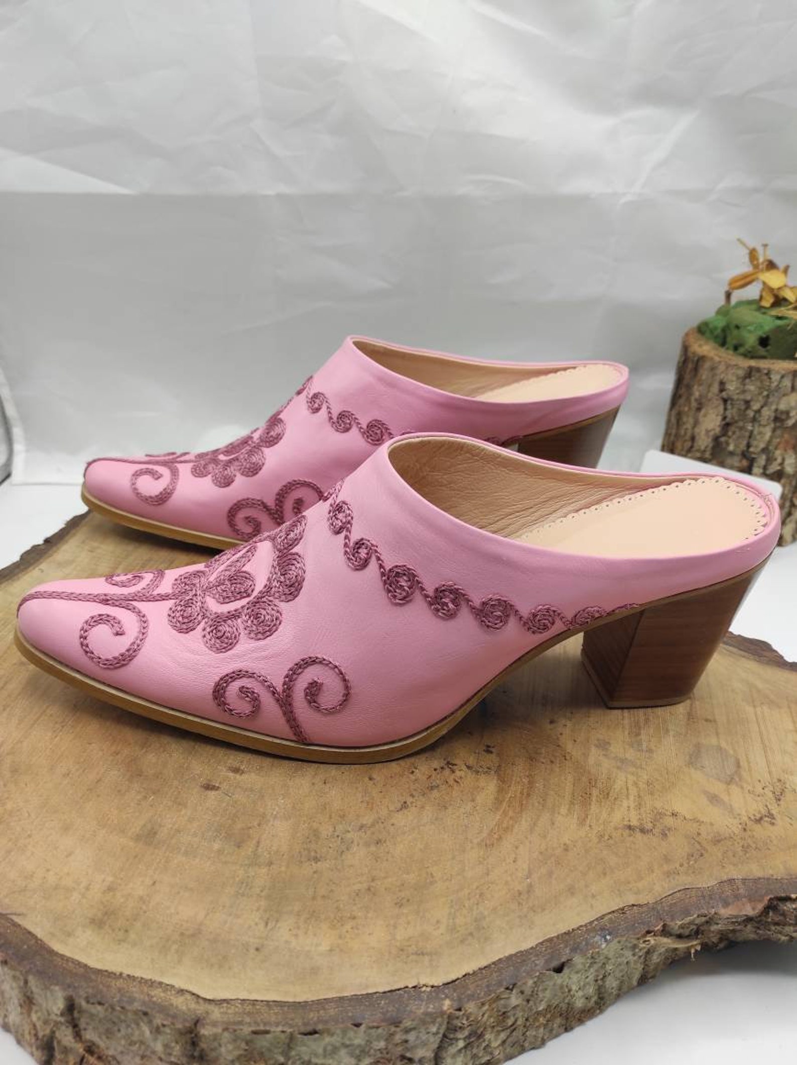 Leather Clogs Suzani Shoes Embroidered Women's Clogs | Etsy