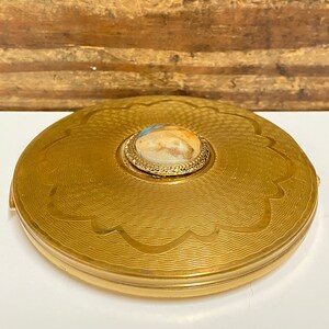 Vintage Stratton Compact With Madonna and Child Centerpiece, Stratton ...