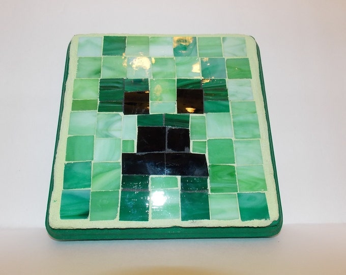 Minecraft Creeper Stained Glass Mosaic Wall Art - Etsy