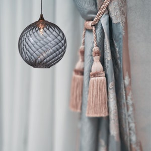 Artisan Chandelier Lamp -exquisite Handcrafted Glass Pendant Light ...