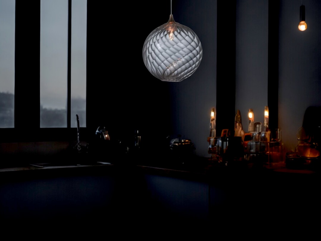 Artisan Chandelier Lamp -exquisite Handcrafted Glass Pendant Light ...