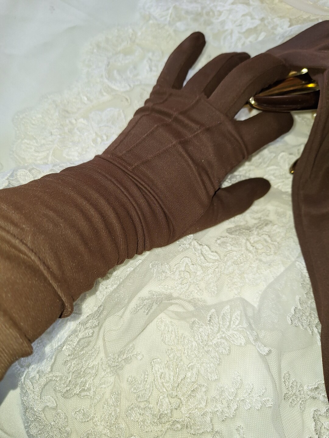 Super Vintage Brown Day Gloves Dents Bri Nylon Formal Gloves 1950s Film ...