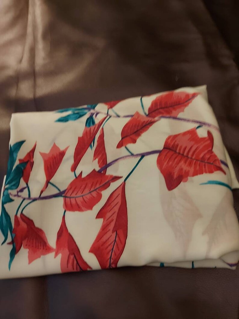 Vintage Fabric Lovely Lightweight Dressmaking Fabric Border - Etsy UK