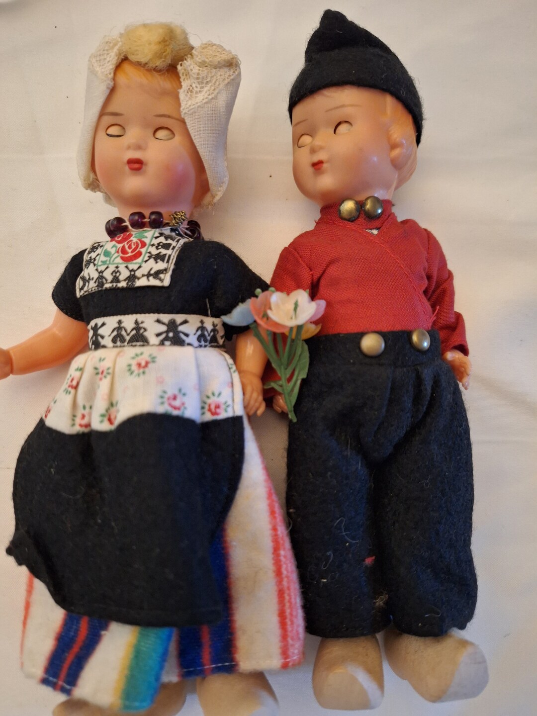 Vintage Dutch Boy and Girl Traditional Costume Dolls Collectable ...