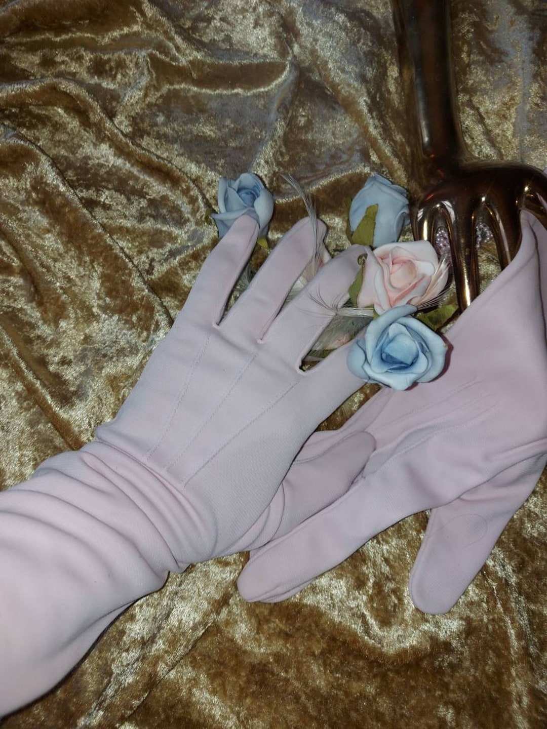 Pretty Pink Vintage Gloves Gauntlet Length 1950s Day Gloves Bridal or ...
