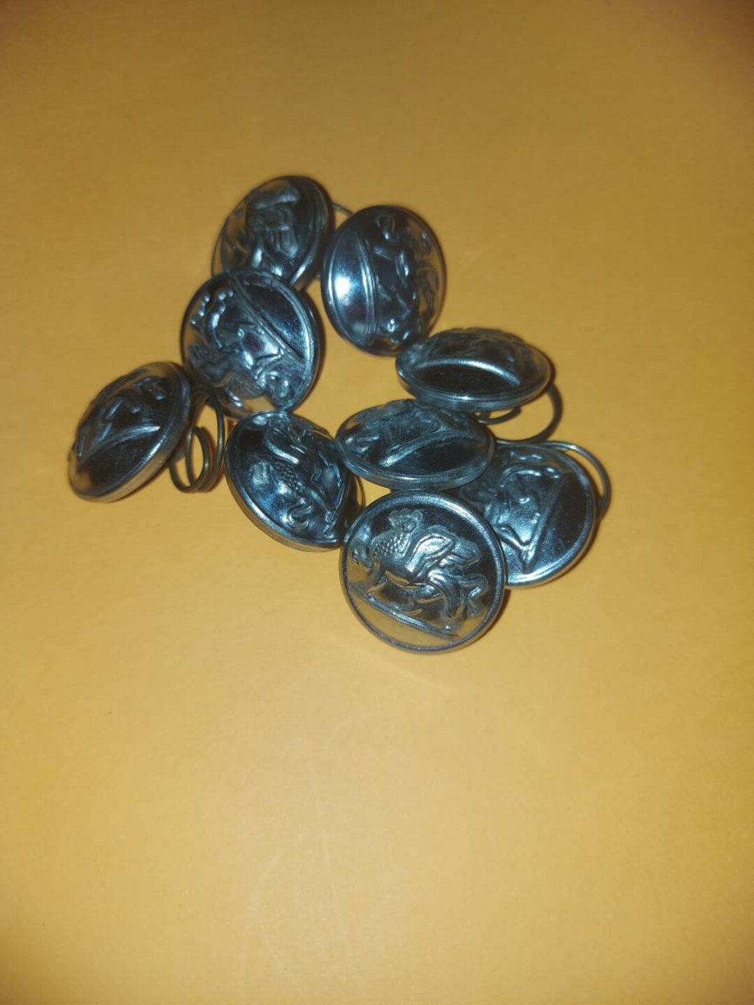 Collection of 9 X 20mm Vintage London Transport Police Uniform Buttons ...