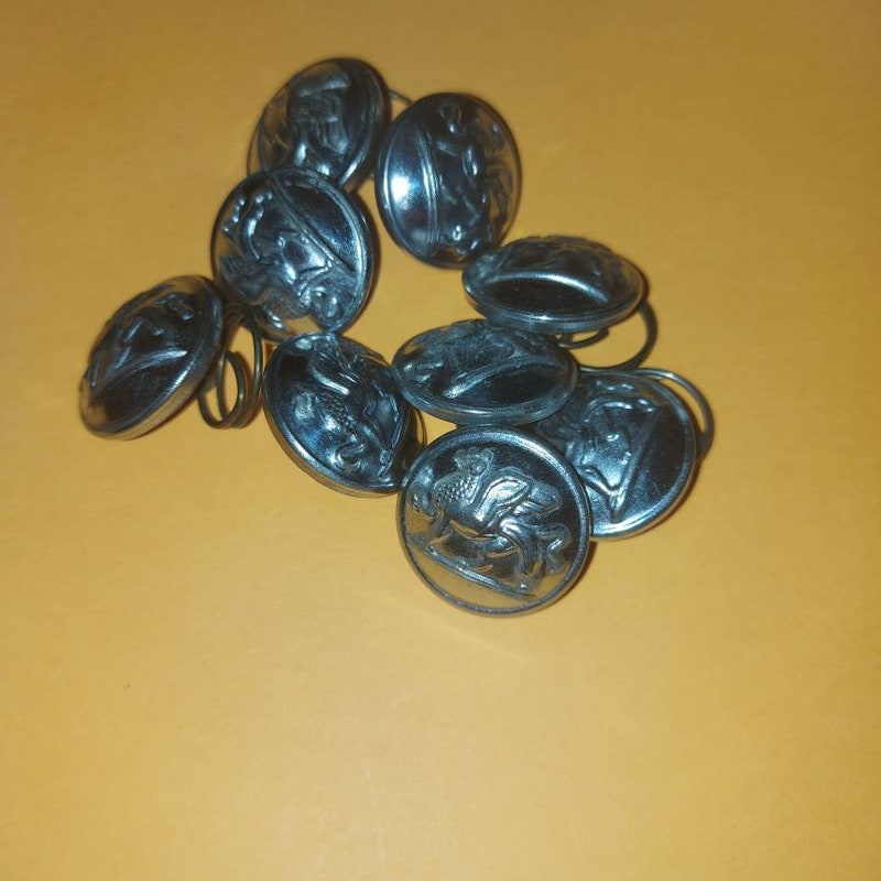 Silver Tone Buttons - Etsy