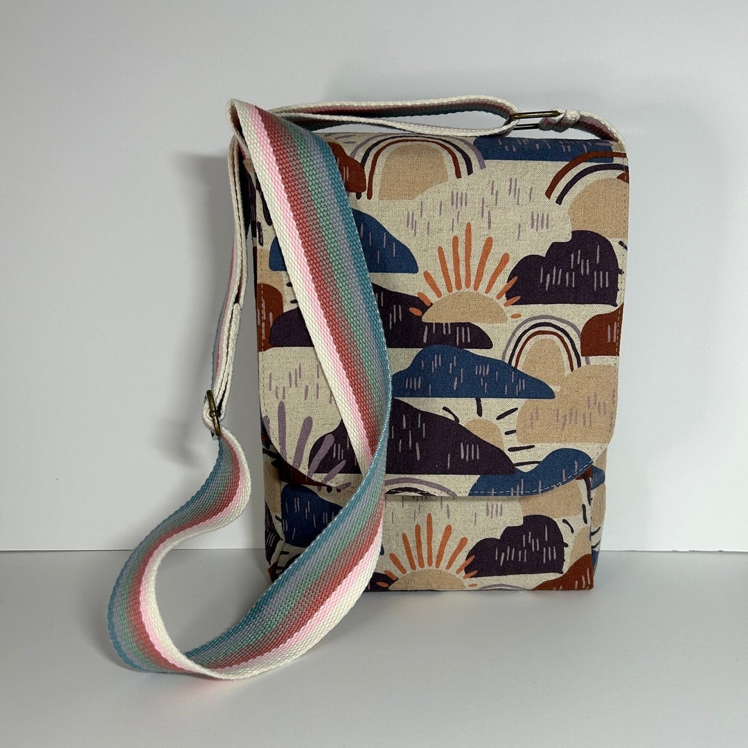 Sunny Day Rainy Day Snappy Cross Body Bag - Etsy