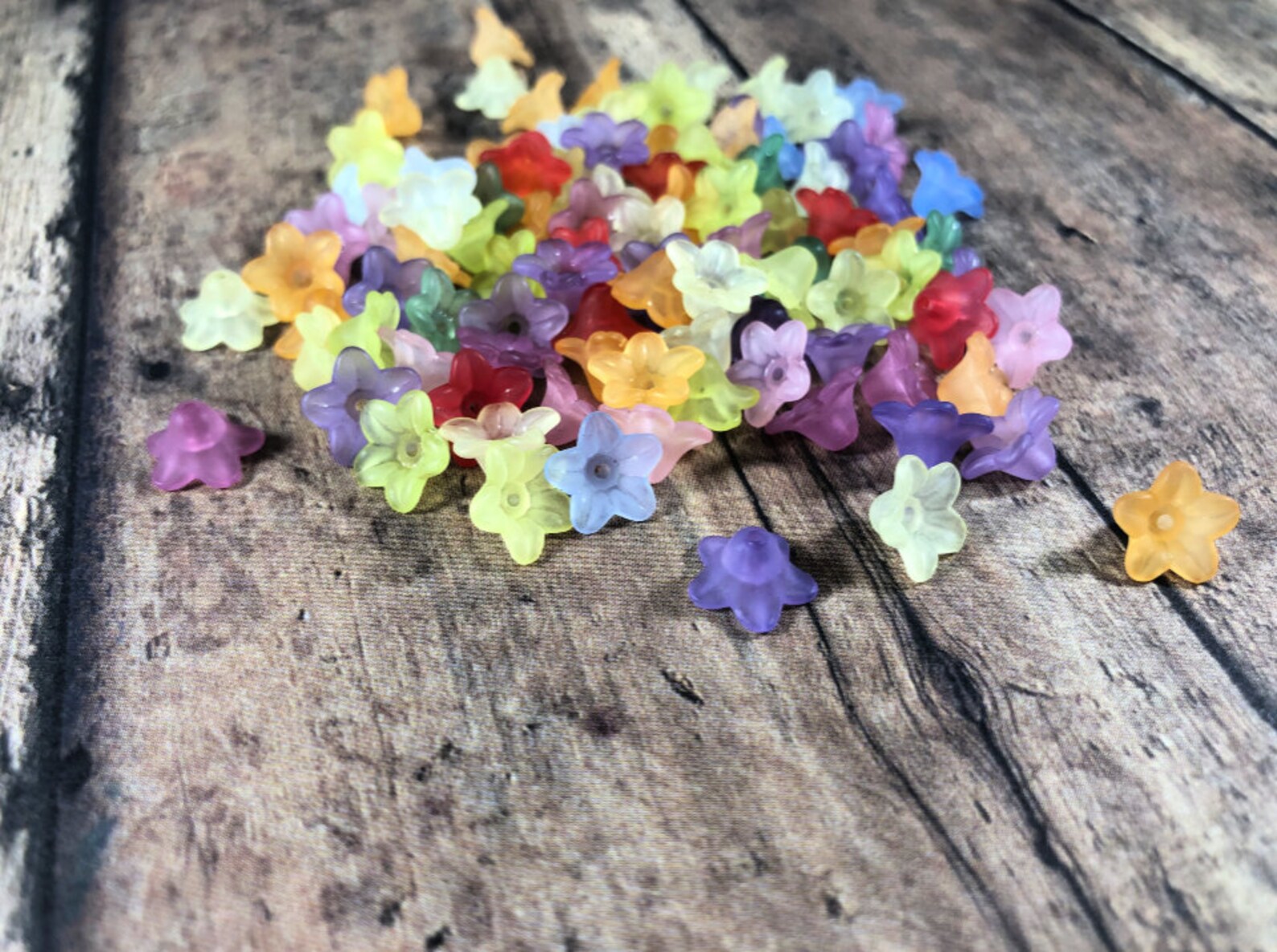 Acrylic Small Flower Beads, Transparent Assorted Color Flower Beads ...