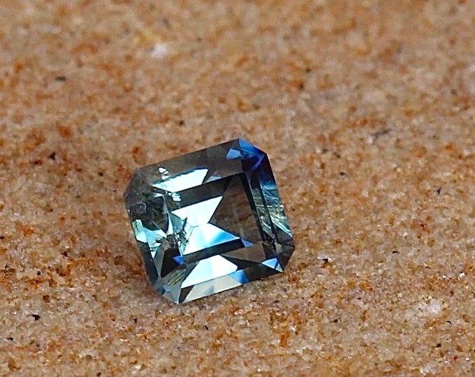 Cute Bicolor Sapphire Octagon Cut Gemstone, 2 Color Gemstone Gift for ...