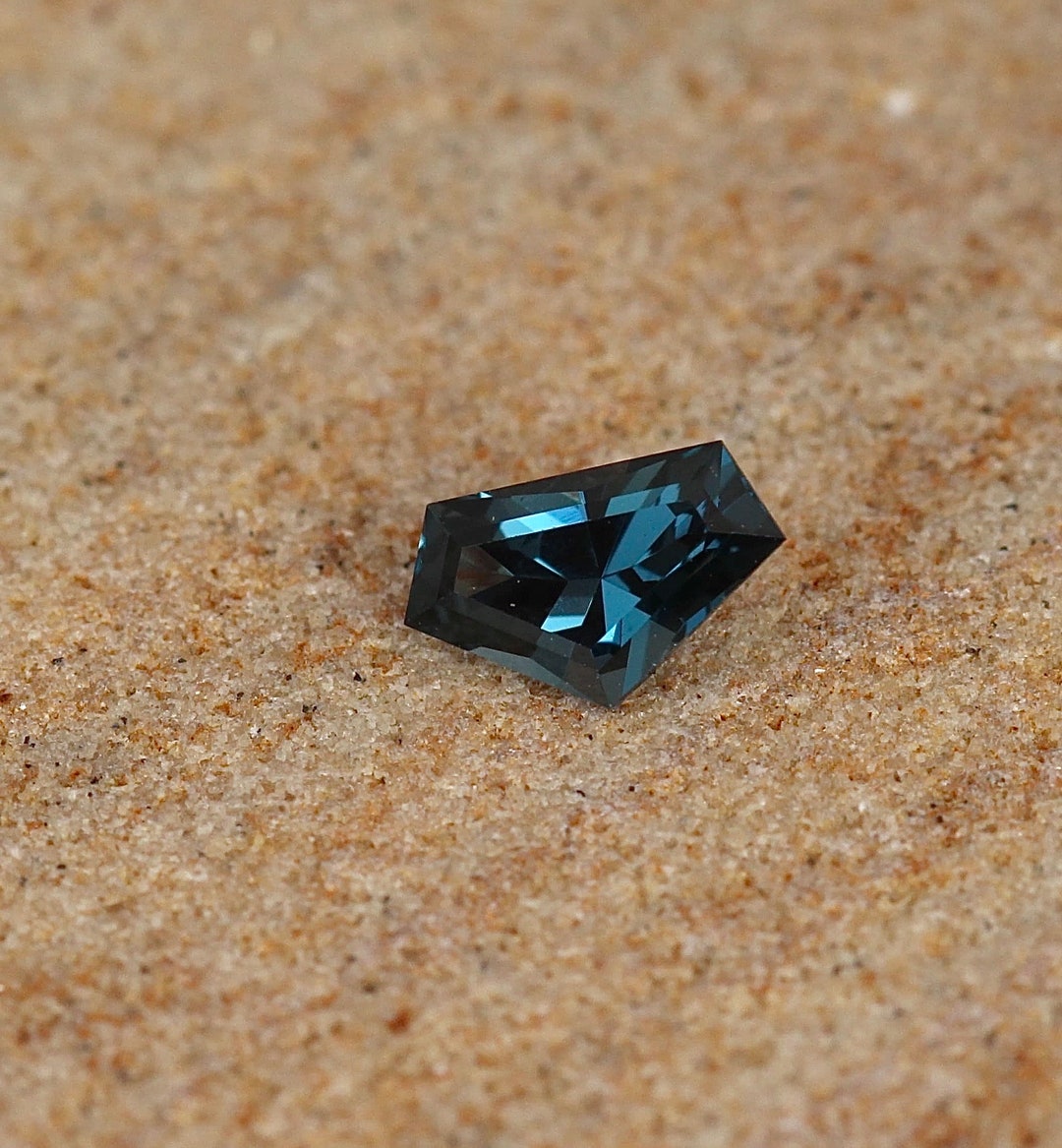 Dark Blue Spinel Gemstone, Ceylon, Fancy Pentagon Cut - Etsy