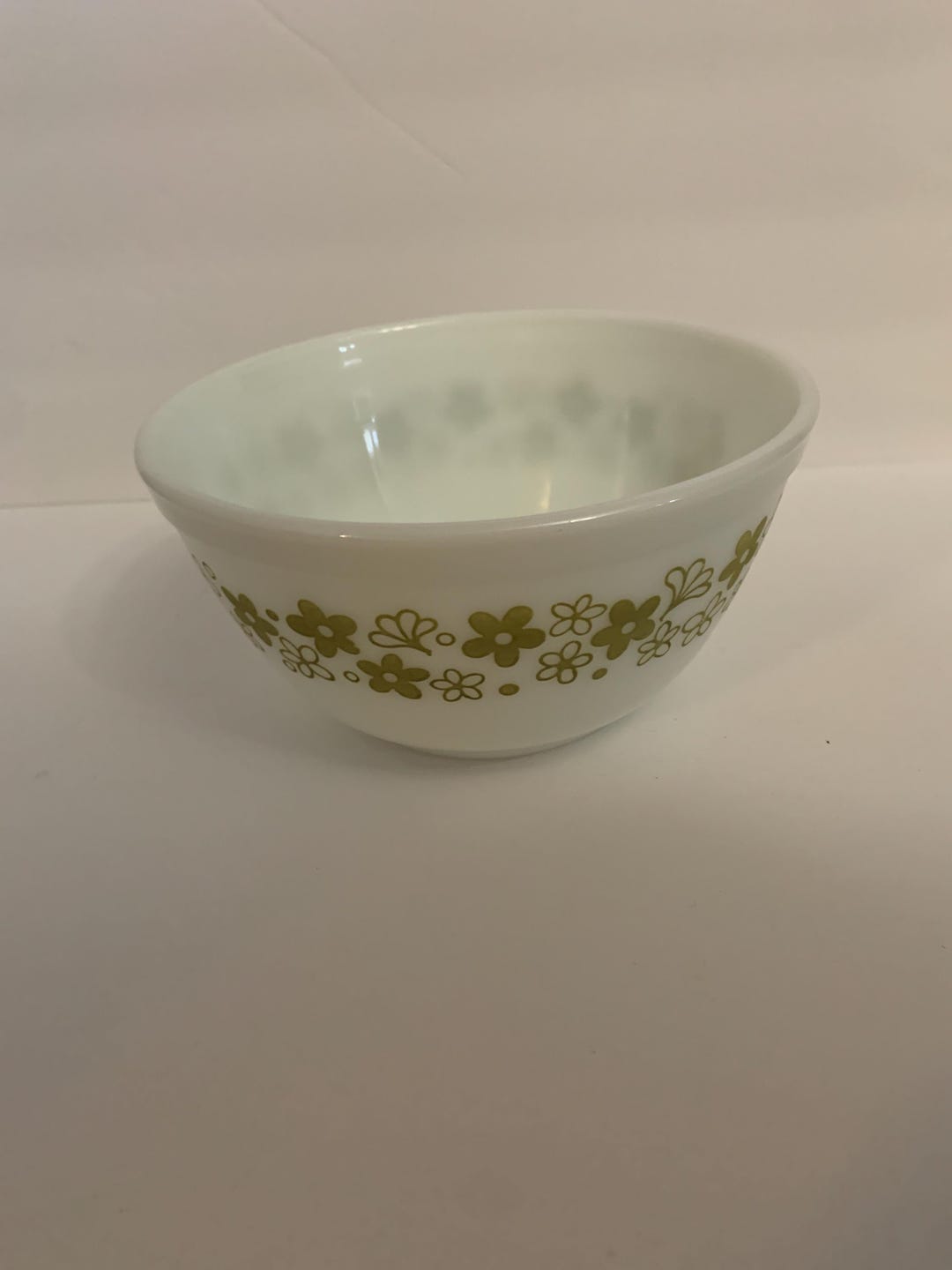 Vintage Pyrex 1970s Spring Blossom Mixing Bowl - Etsy