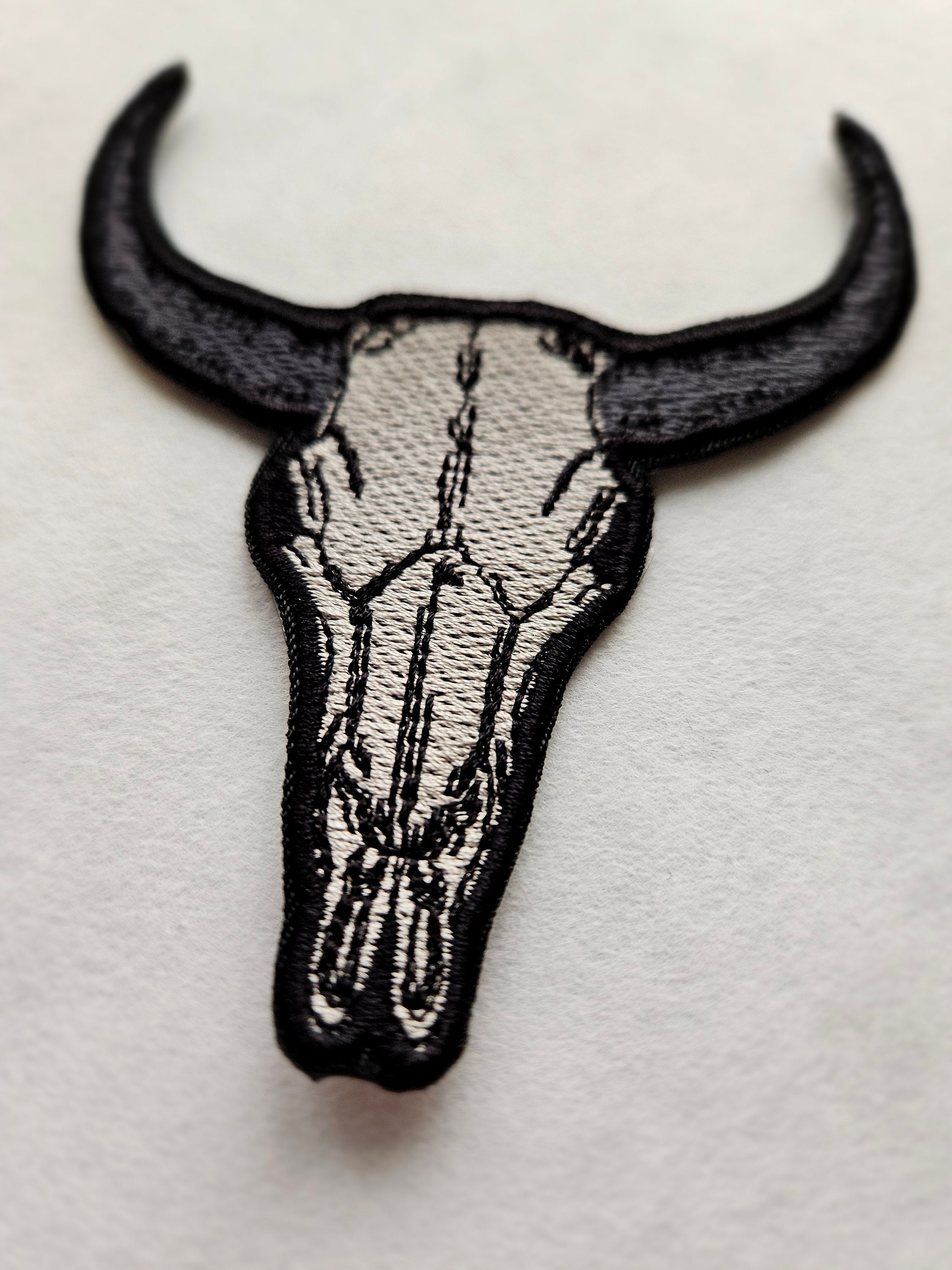 Cow Skull - Western - Cowboy - Iron on Embroidered Patch - Etsy
