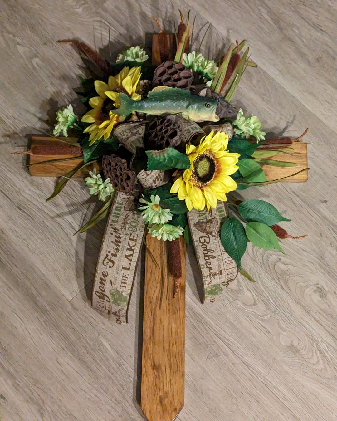 Cemetery Wooden Cross, Fishing Theme Cross, Fishing Cemetery ...