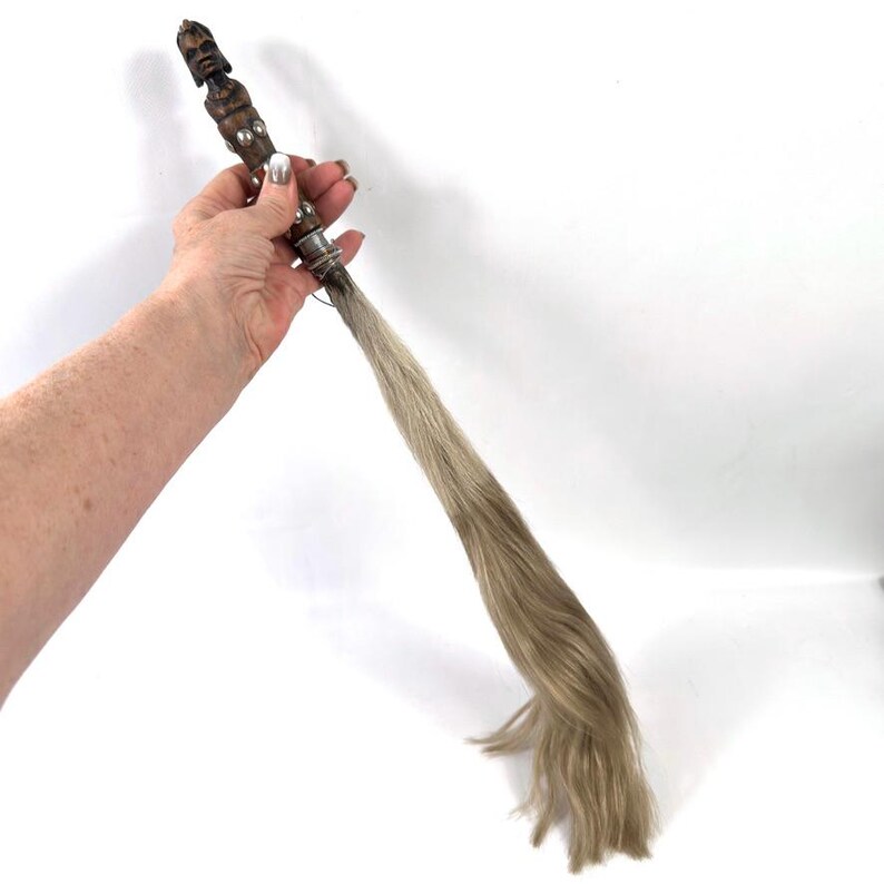 African Horsehair Fly Whisk – Carved Wood Handle, Tribal Decor, 57 Cm ...