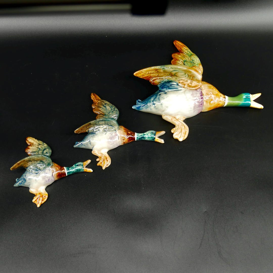Vintage Set of Three Flying Ducks Wall Decor – Beswick Duck Nos. 596-1 ...