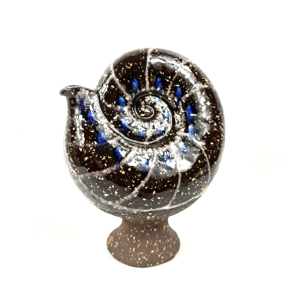 Nittsjö Nautilus Shell Sculpture, THO Swedish Pottery, 1970s - Etsy