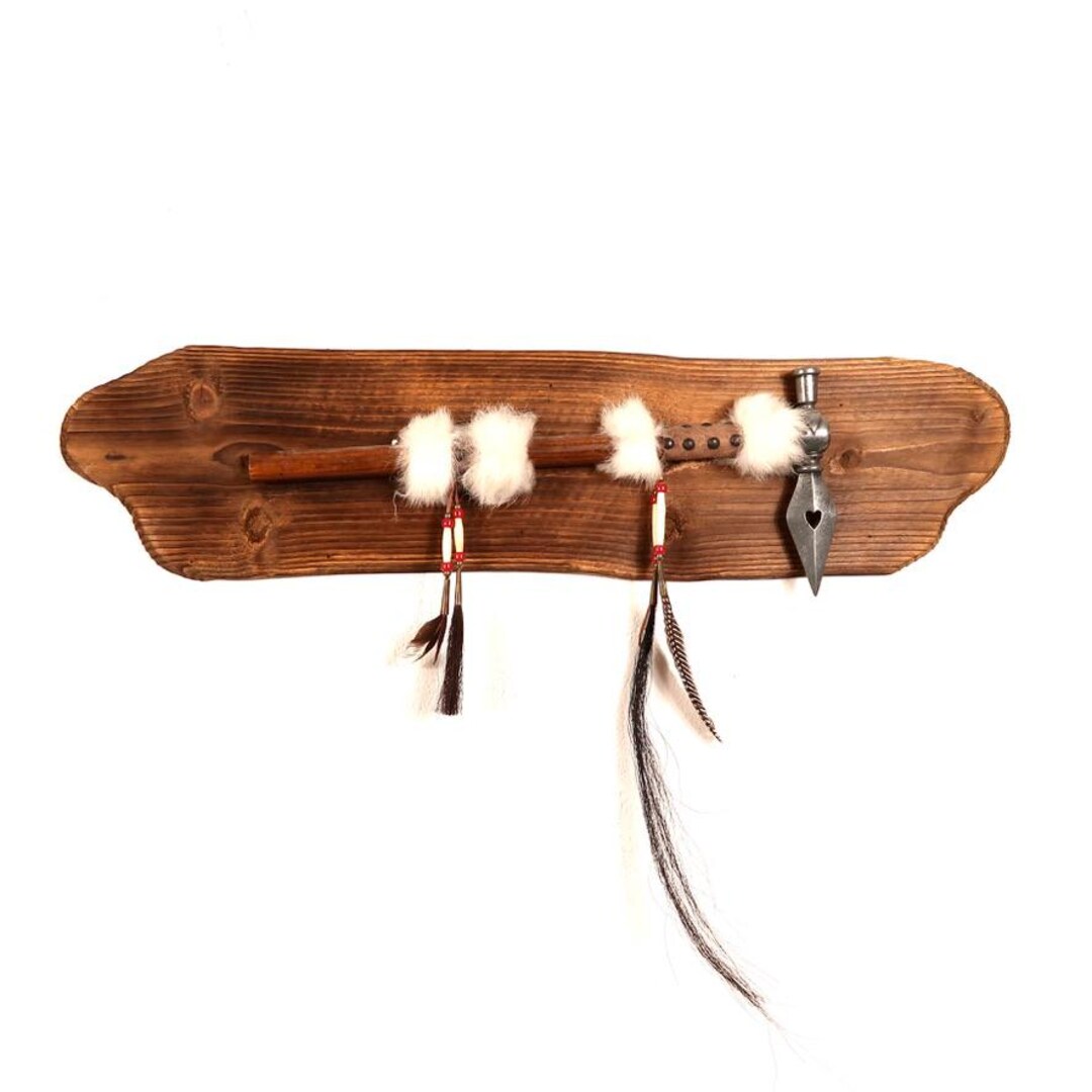 Vintage Wall-mounted Decorative Axe – Rustic Lodge Decor With Feathers ...