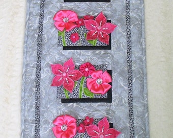 3 Dimensional Art Quilt . Quilted Wall Hanging . Shadow Box | Etsy