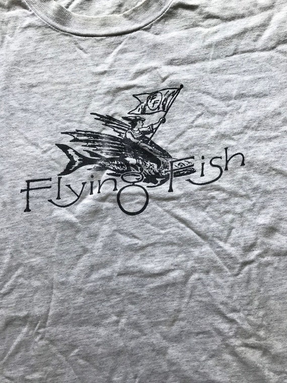 1980s FLYING FISH Record Label Single Stitch Vintage … - Gem