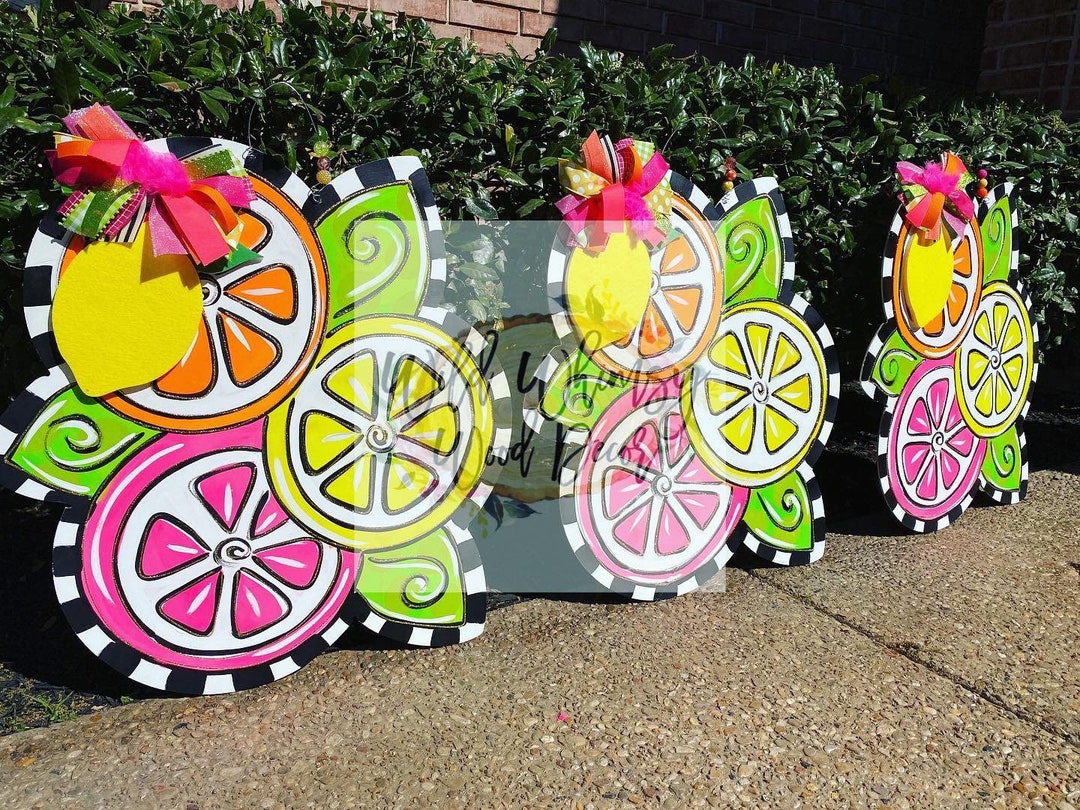 ONE Stacked Lemon Doorhanger Pre-order - Etsy