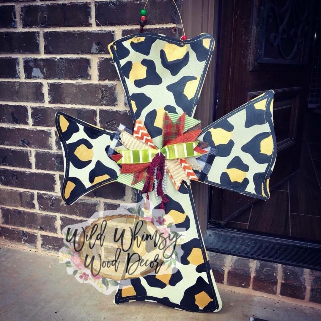 Large Leopard Cross Doorhanger Pre-order - Etsy