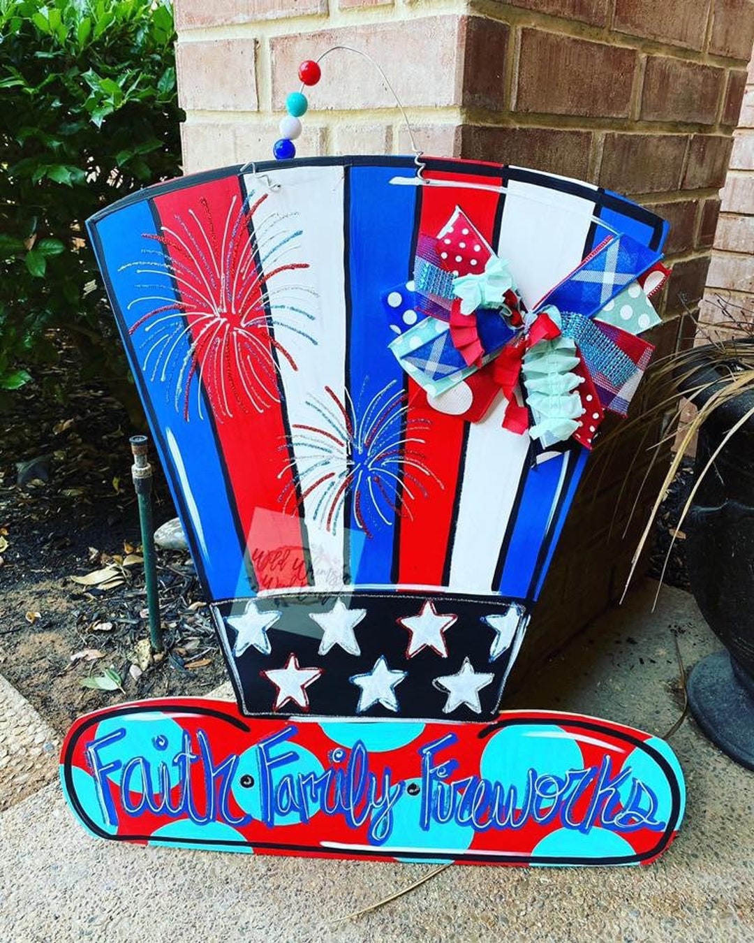 Patriotic Fireworks Hat Doorhanger Pre-order - Etsy