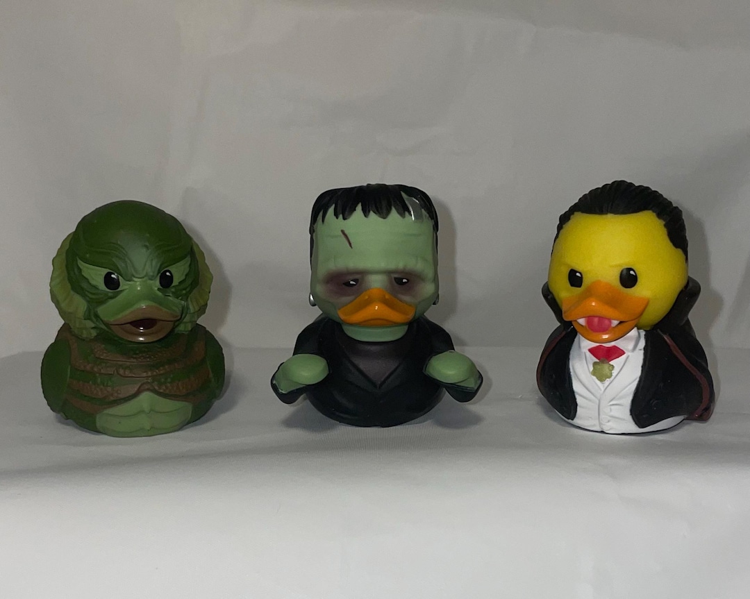 JEEP / MONSTERS Ducks / Dracula / Creature From the Black Lagoon ...