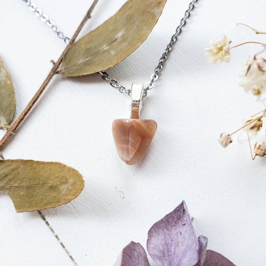 Sunstone Pendant // Sunstone Crystal // Magical Jewelry - Etsy