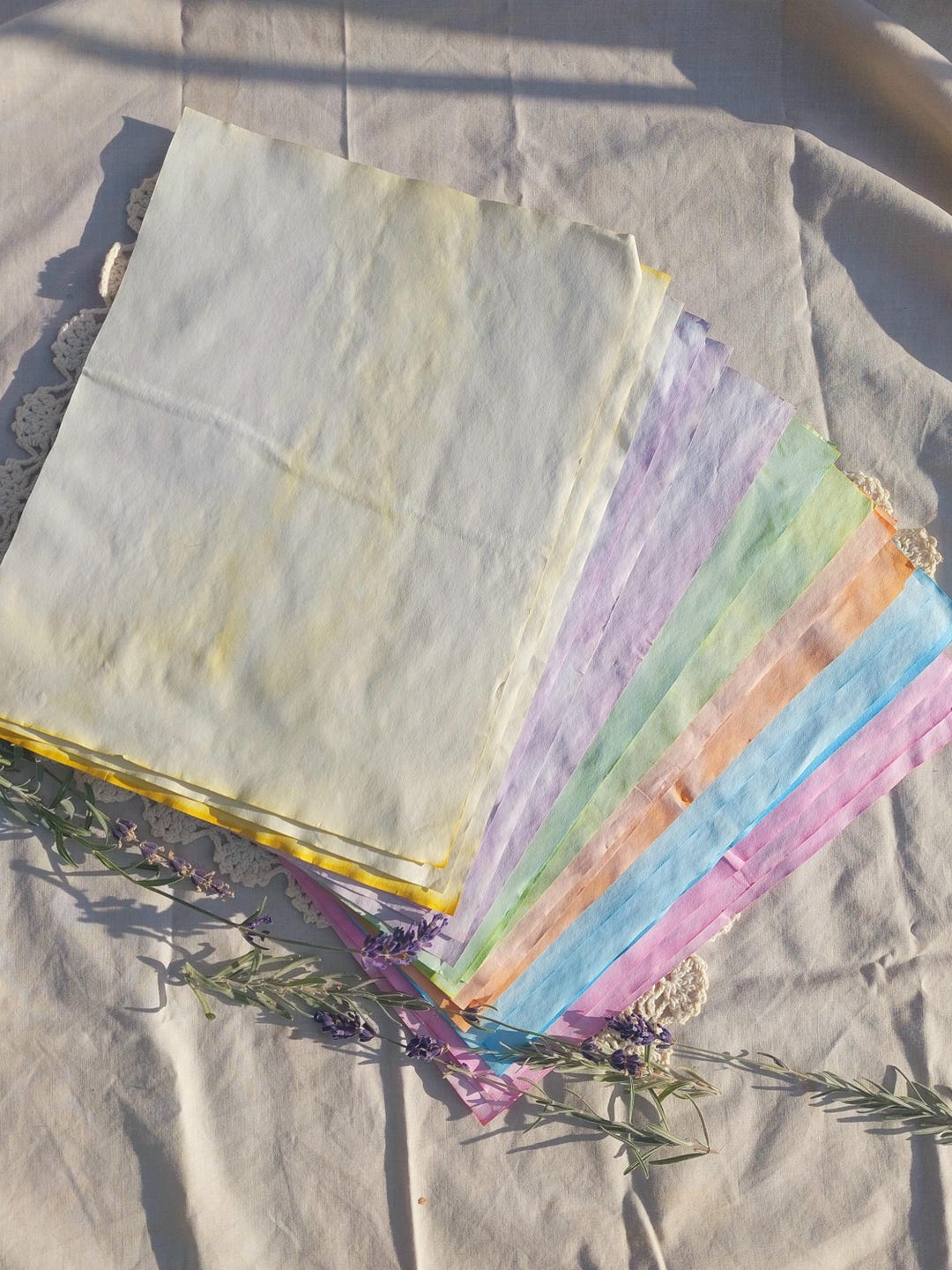 Dyed 18 Piece Paper Pack, Assorted Color Paper, Handmade, Craft Uses ...