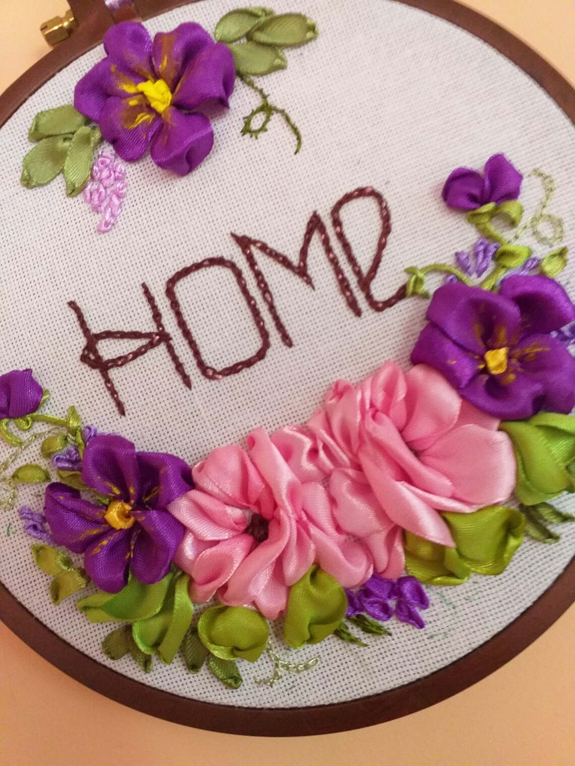Hoop Ribbon Embroidery /embroidered Flowers /roses /home /ribbon Art ...