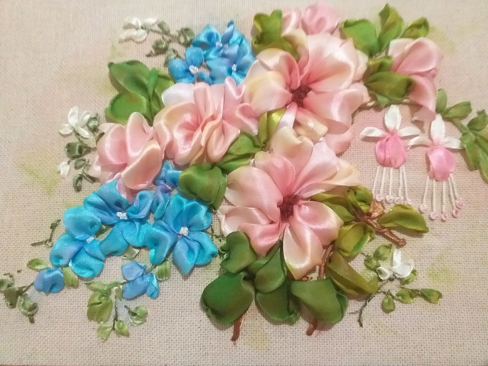 Ribbon Embroidery /bouquet of Roses /ribbon Art /wall Decor - Etsy