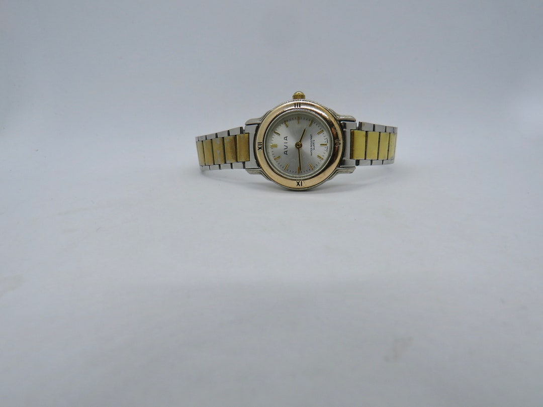 Vintage Watch / Vintage Avia Wrist Watch / Ladies Watch / Vintage Watch ...