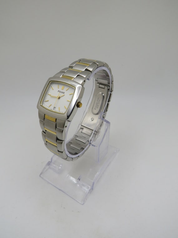 vintage square Watch / Pulsar by Seiko watch / sports… - Gem