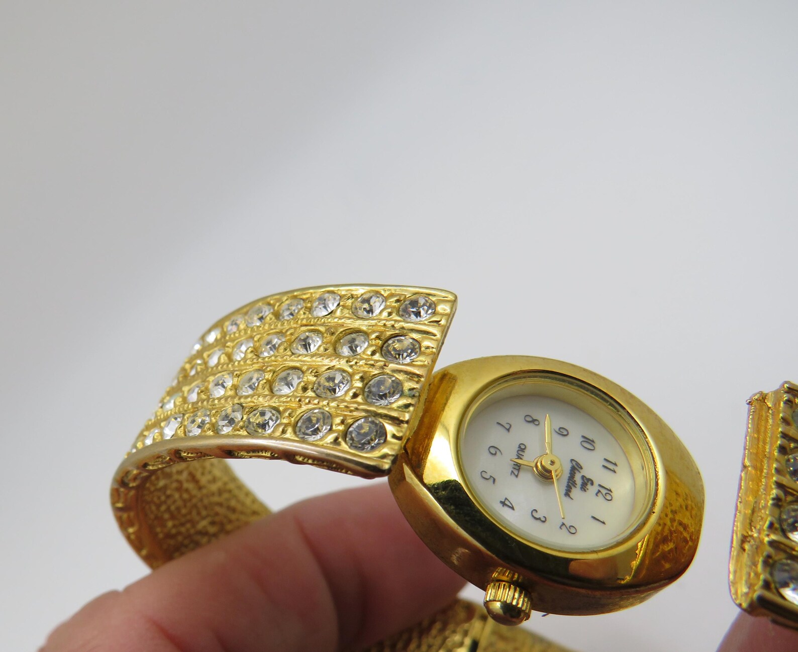 Vintage Watch / Covered Dial / Diamond Style Watch / 6.5" Wrist / Dress ...