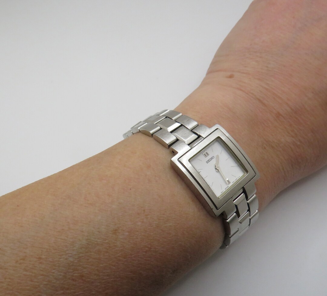 Vintage Tank Watch / Seiko Watch / Quartz Rectangle Watch / Ladies ...