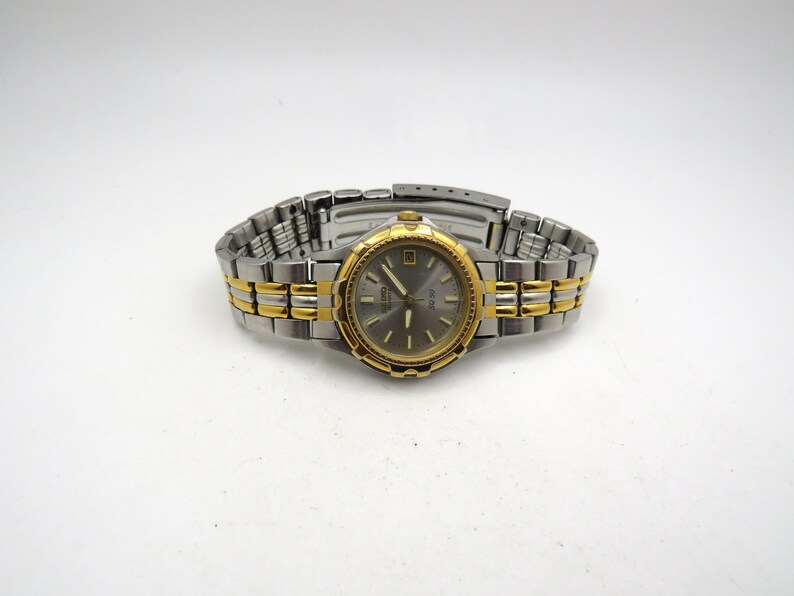 Vintage Sports Watch / Seiko Quartz Watch / Bi Metal Watch / - Etsy