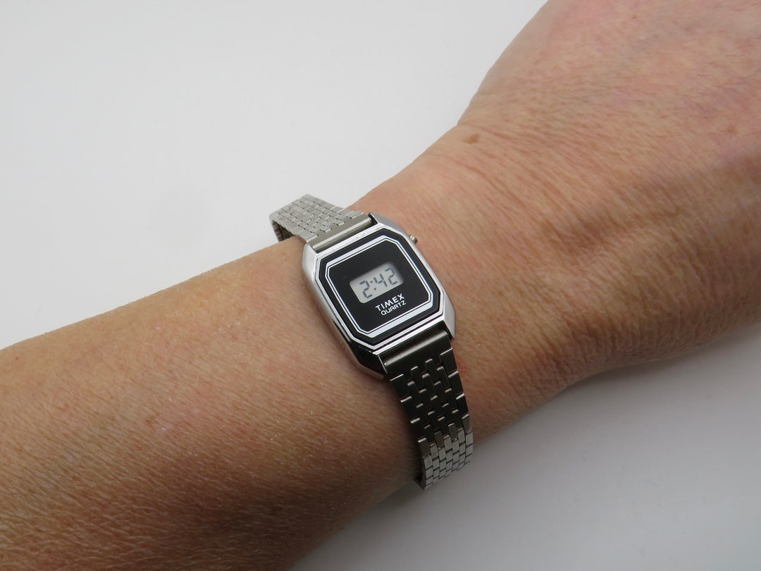 Vintage Timex Digital Watch / 70's Digital Watch / Womens Watches ...