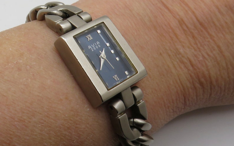 Vintage Watch / Rectangle Wrist Watch / Womans Watch / Vintage Avia ...