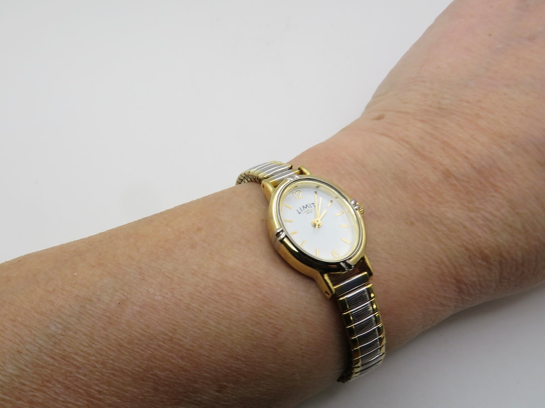 Vintage Watch / Engraving on Back "special Mum" / Expandable Watch ...