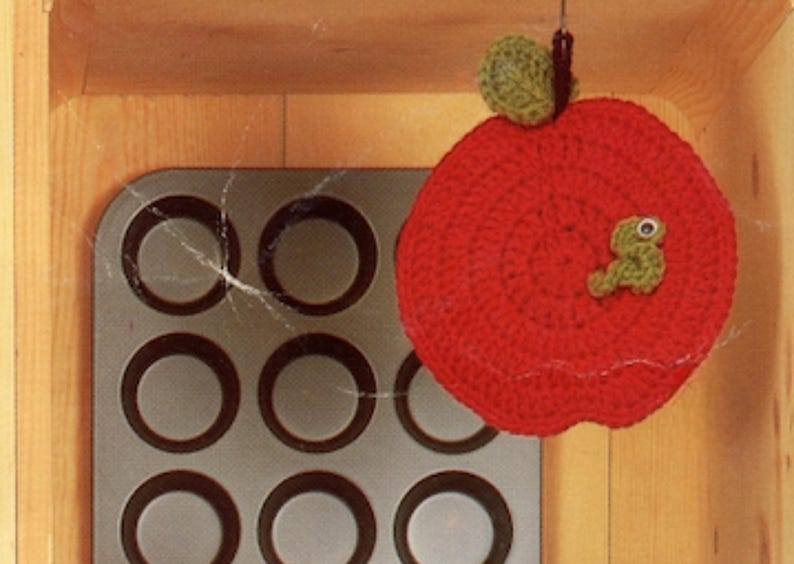 Vintage Apple Potholder Crochet Pattern 1983 Crochet Oven Mitt Apple ...