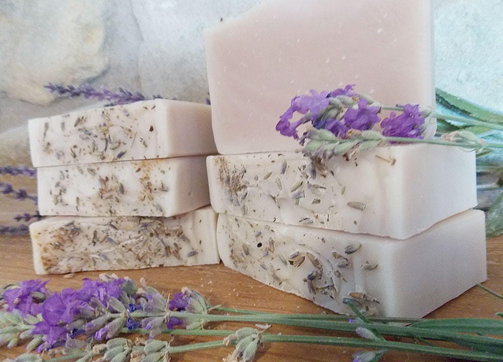 Handmade Natural Lavender Soap Lavender Essential Oil Soap Herbal Soap ...