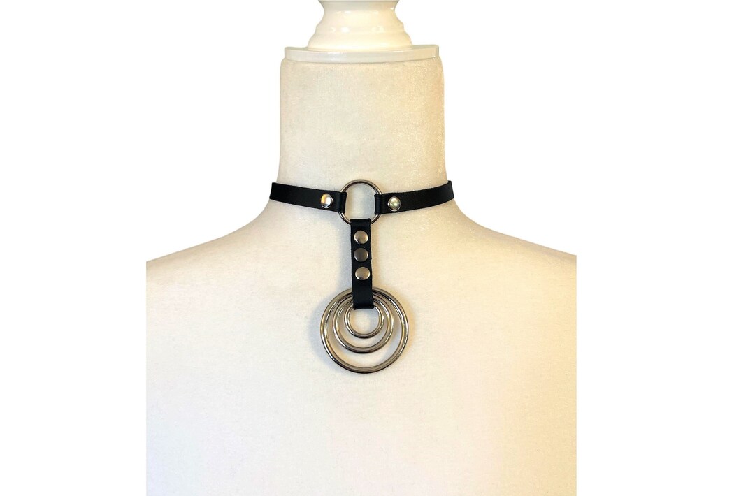 Steel O-ring Faux Leather Choker, Handmade Goth Necklace - Etsy