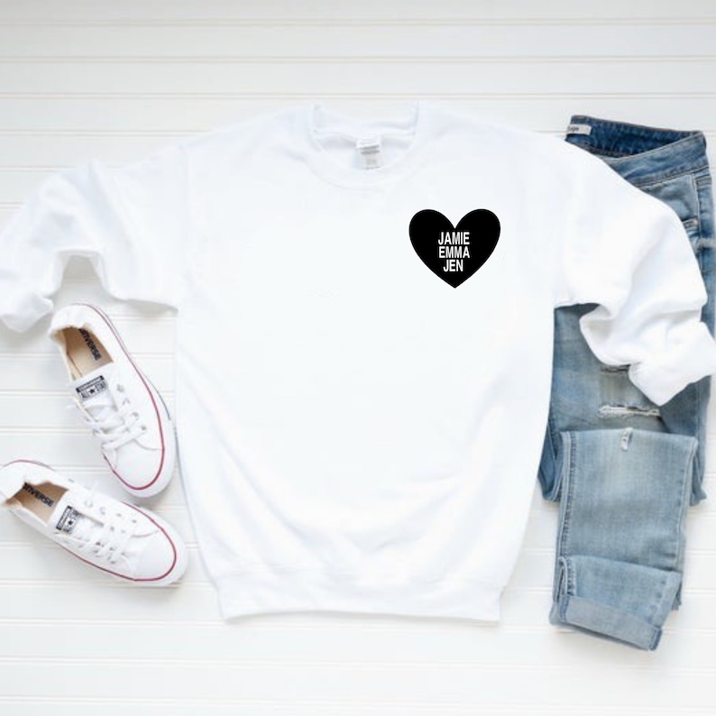 Personalized Name Heart Crewneck Sweatshirt - Etsy