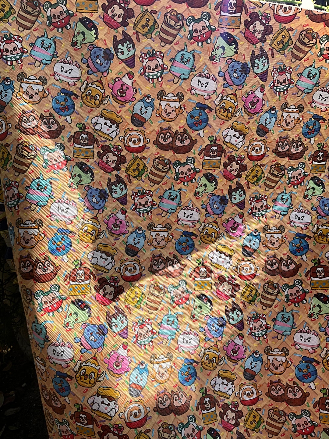 Disney Munchlings, Munchlings Ears Holders, Ear Savers, Ear Buddies ...