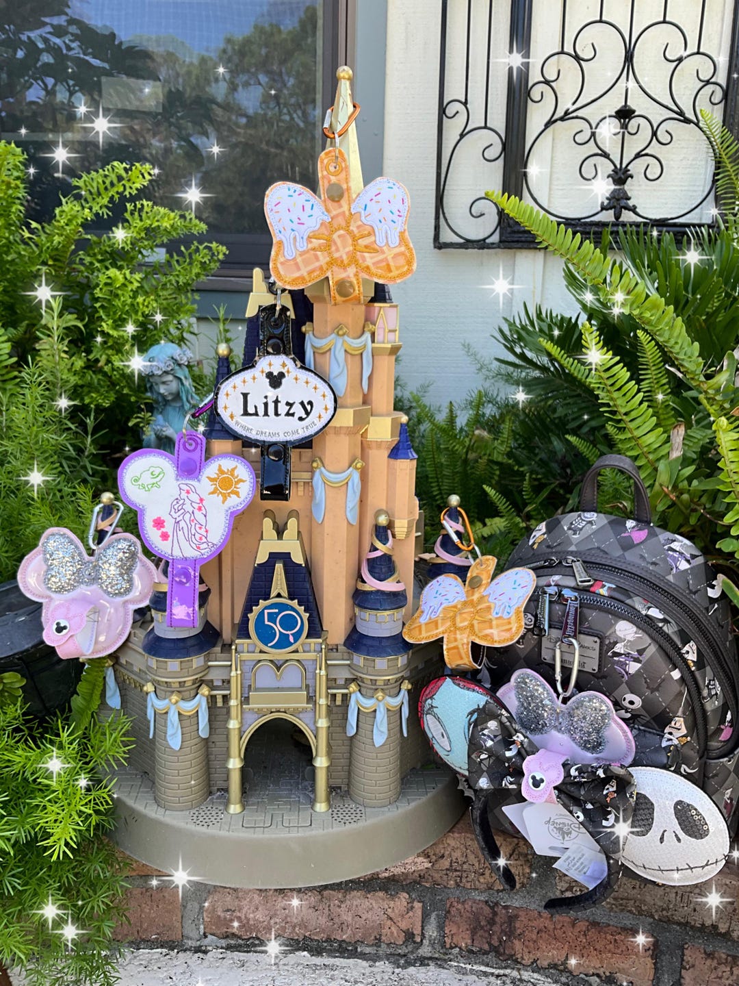 Disney Ears Holders, Rapunzel Ears Keepers, Juicy Style Ears Keepers ...