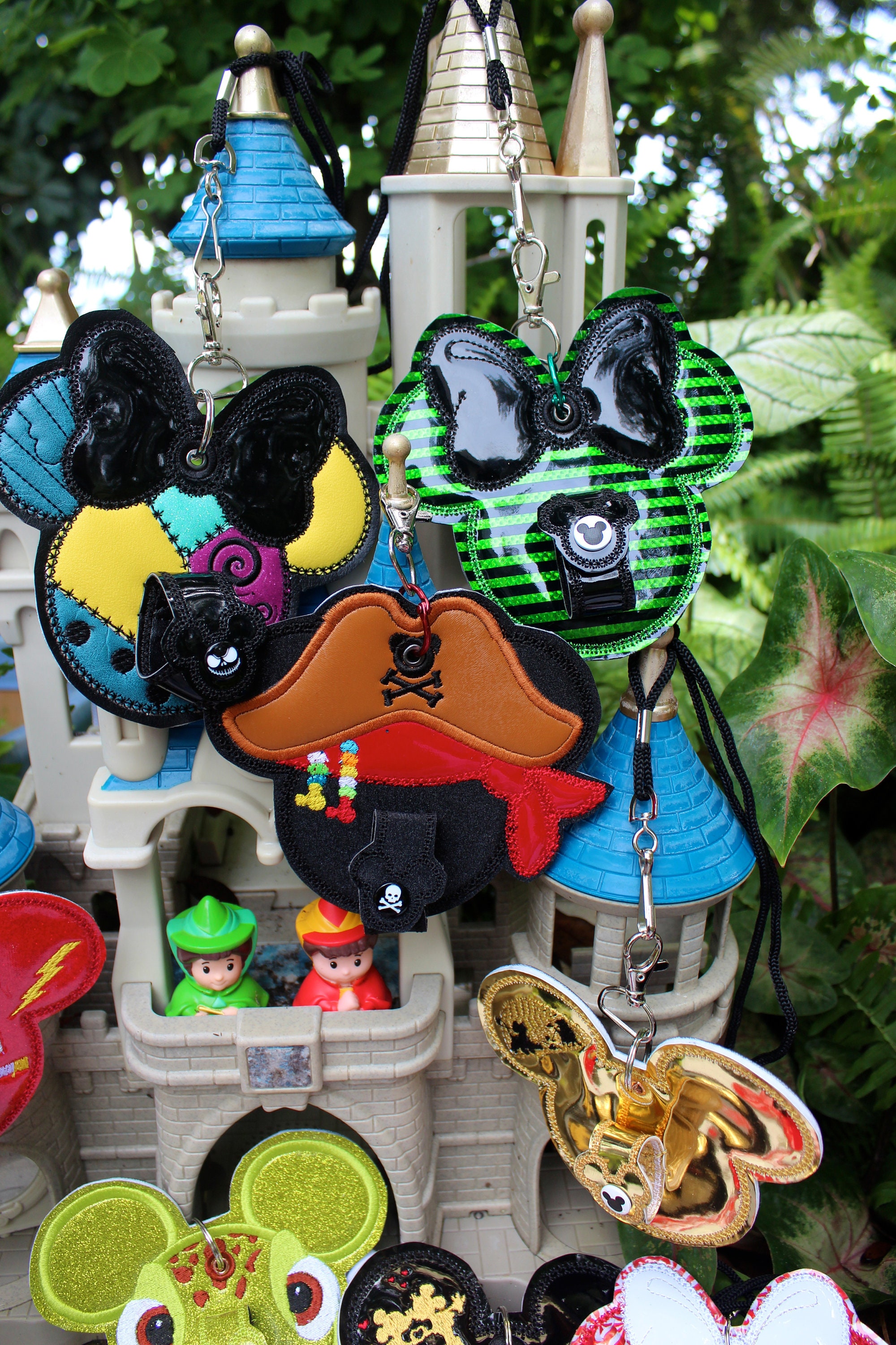 Disney Ears Holder..so Many Choices..........but the Perfect - Etsy