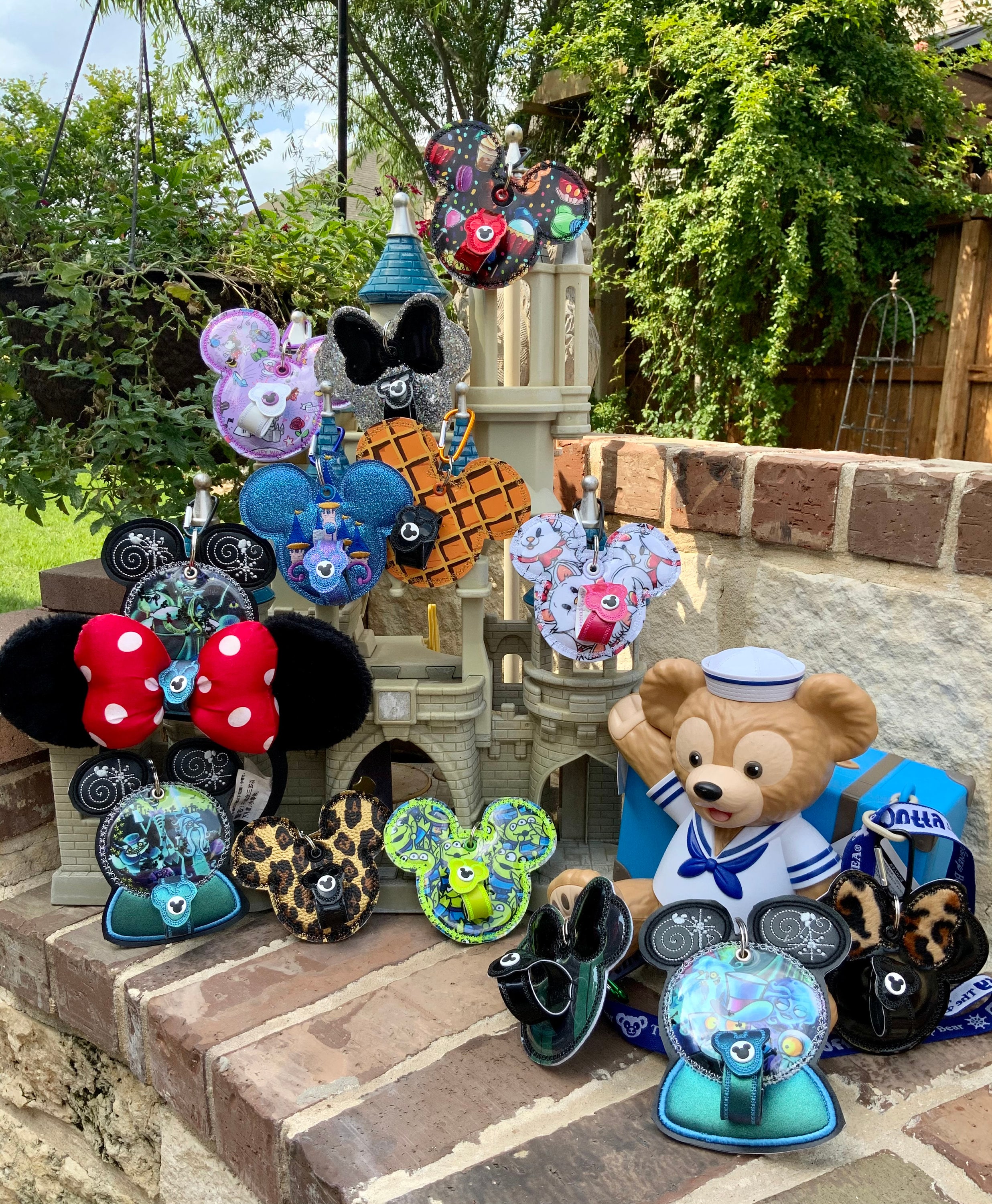 Ears Holders/ Disney Ears/ Disney Ears Holder/ Disney Snow Globe - Etsy