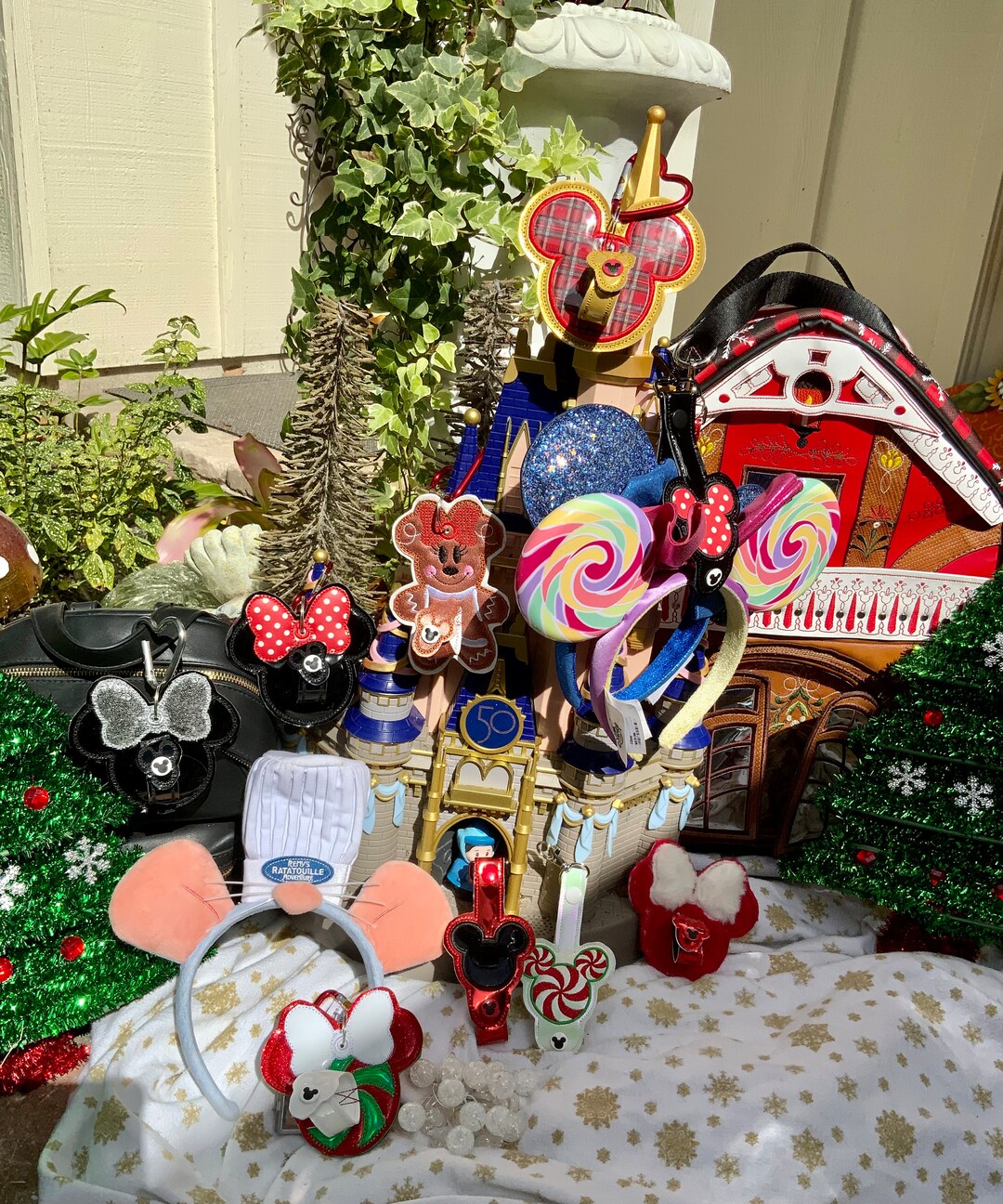 Christmas Ears Holders, Holiday Disney Ears Holders, Minnie Ears ...