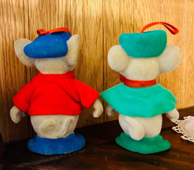 Walt Disneys the Rescuers Down Under Bernard and Miss Bianca Flocked ...